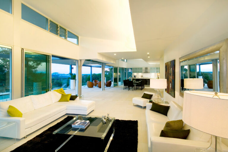 Residential Stacking Sliding Door | Vantage
