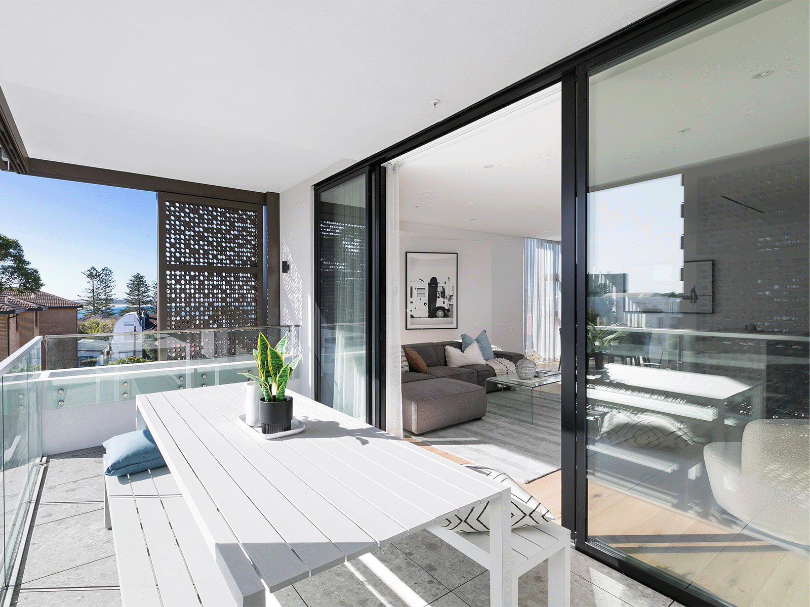 Orosi Apartments - Architectural Window Systems